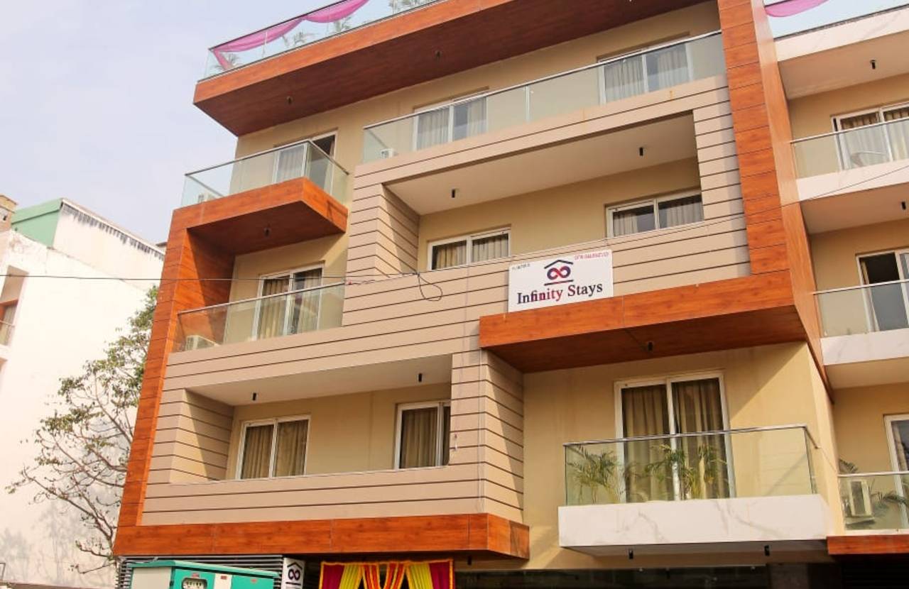 Deluxe Room With Free WiFi - Room Only - EP - INFINITY STAY